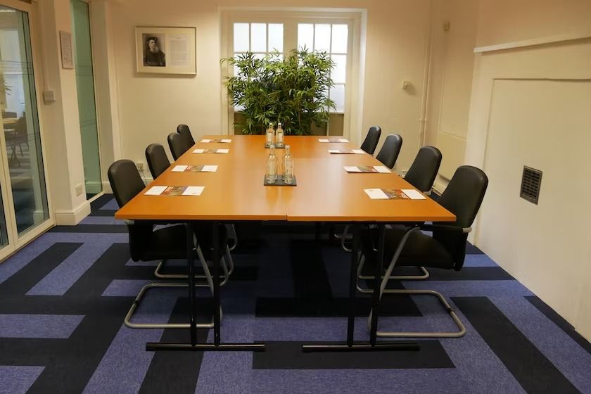 Best Small Meeting Rooms In London | Hire Spaces
